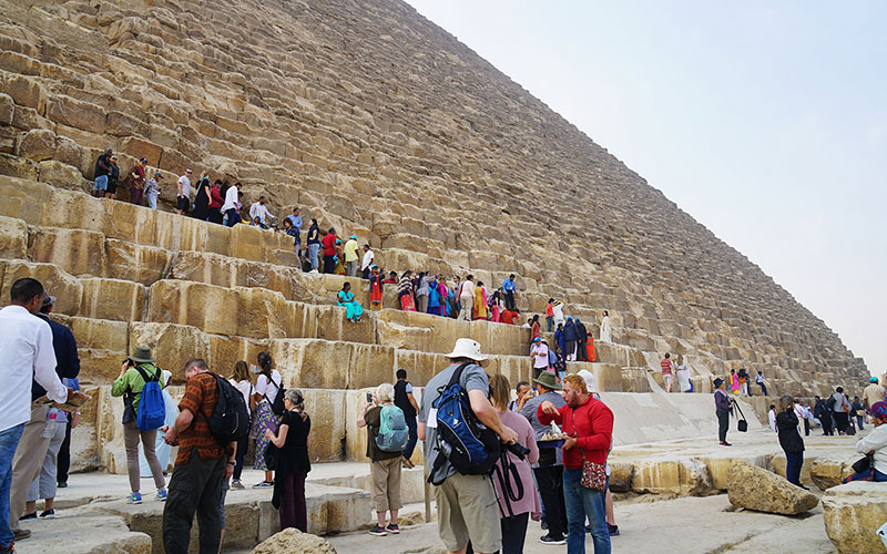 Cairo Photos: Pictures of Giza Pyramids, Street Scenes