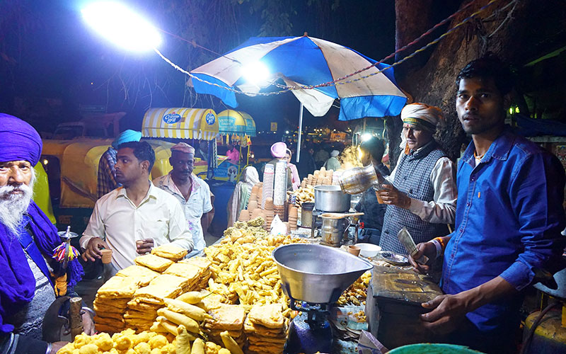 Delhi Photos: Pictures of Red Fort, Tourist Sites, Food...