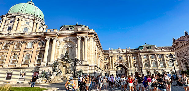 Hungary Tours: Packages to Budapest, Eger, Godollo...